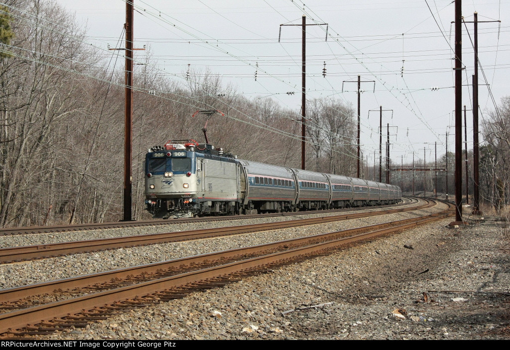 Amtrak train 141(10)